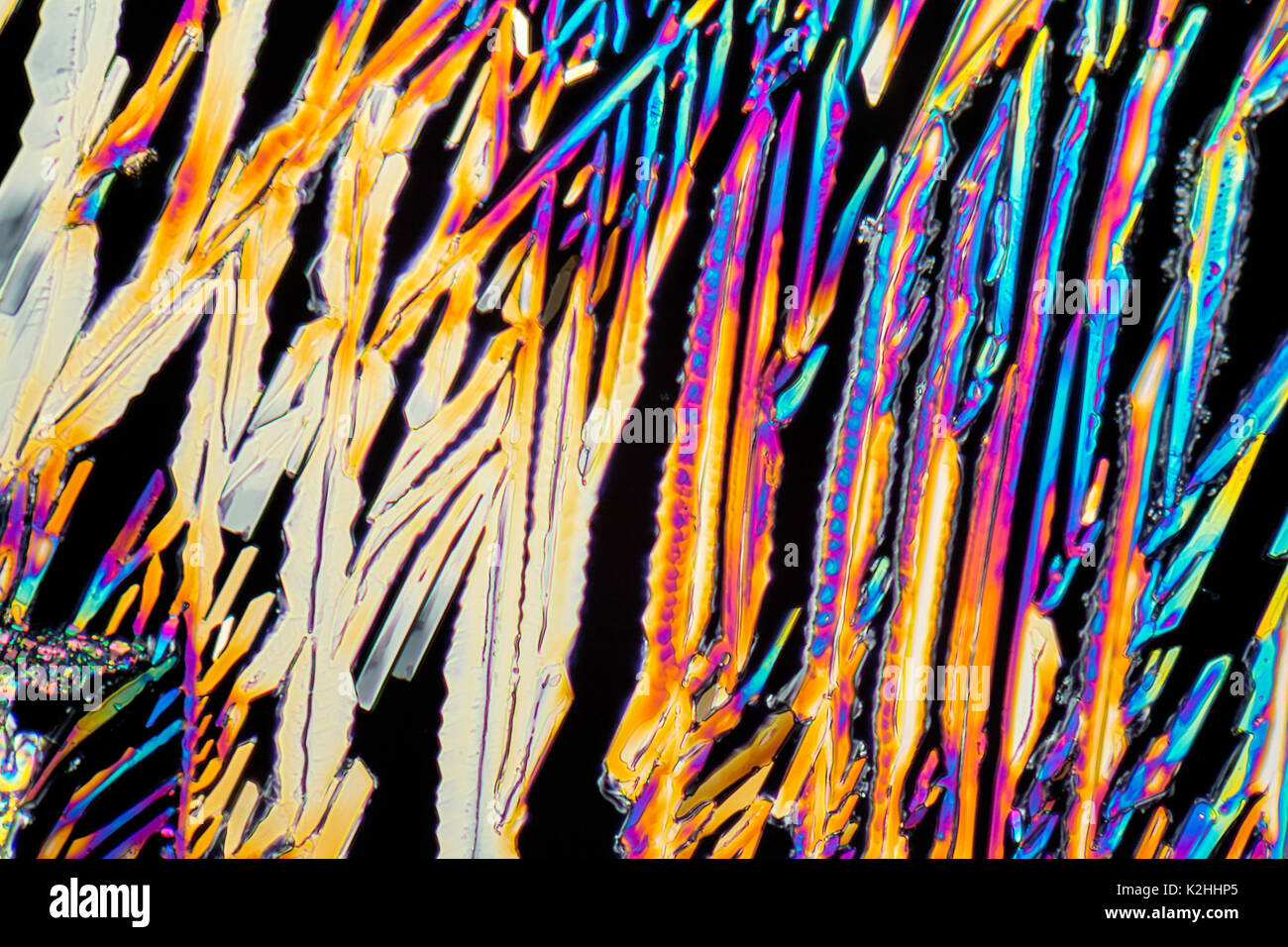 colorful microscopic shot of Sodium nitrate microcrystals in polarized ...