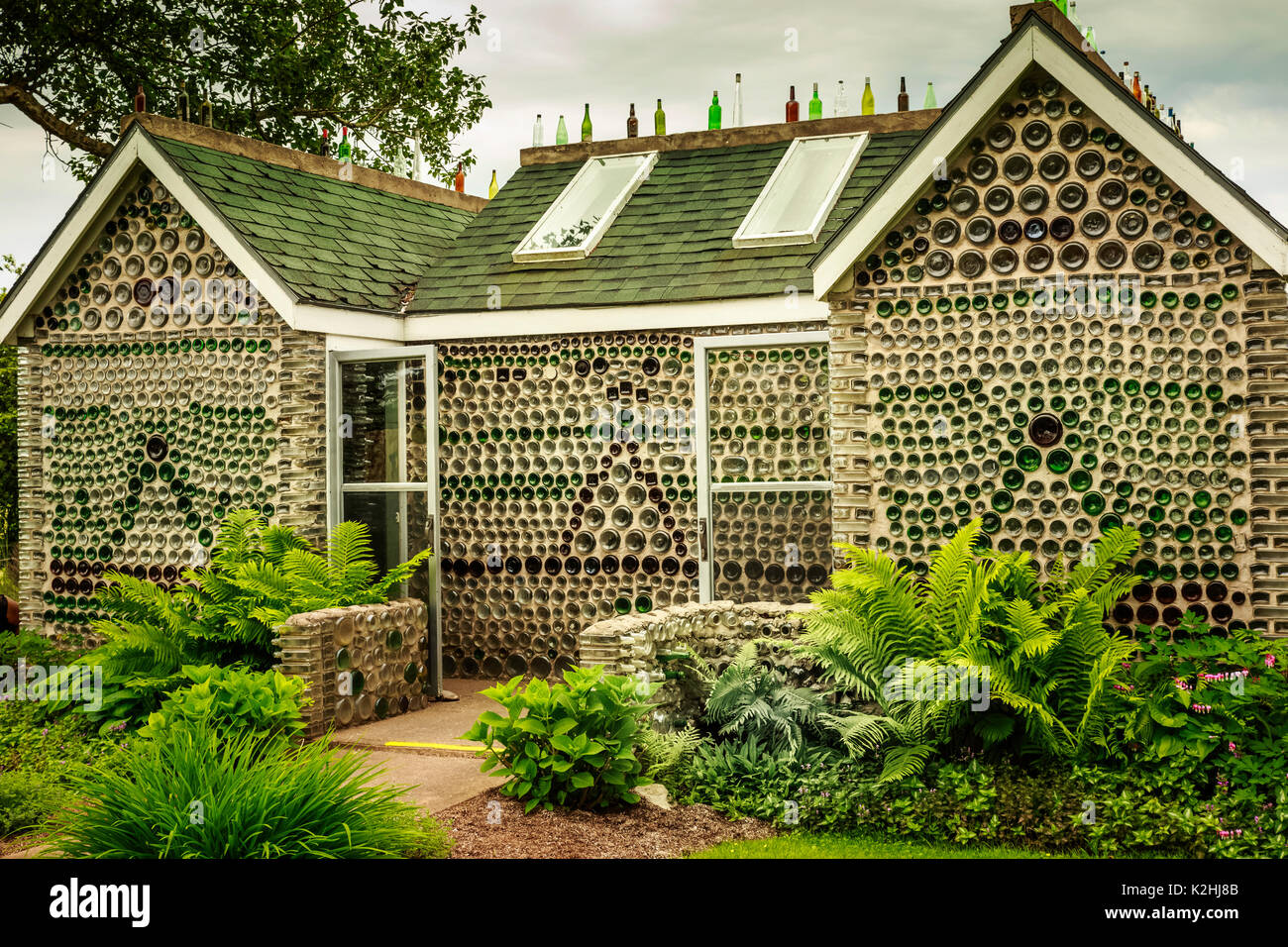Edward arsenault hi-res stock photography and images - Alamy