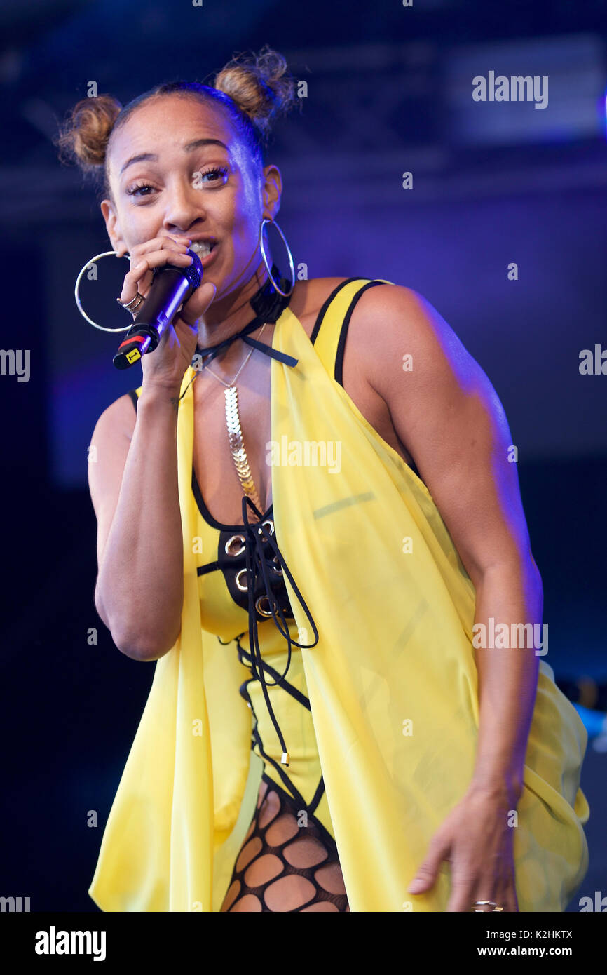 Lisa maffia hi-res stock photography and images - Alamy