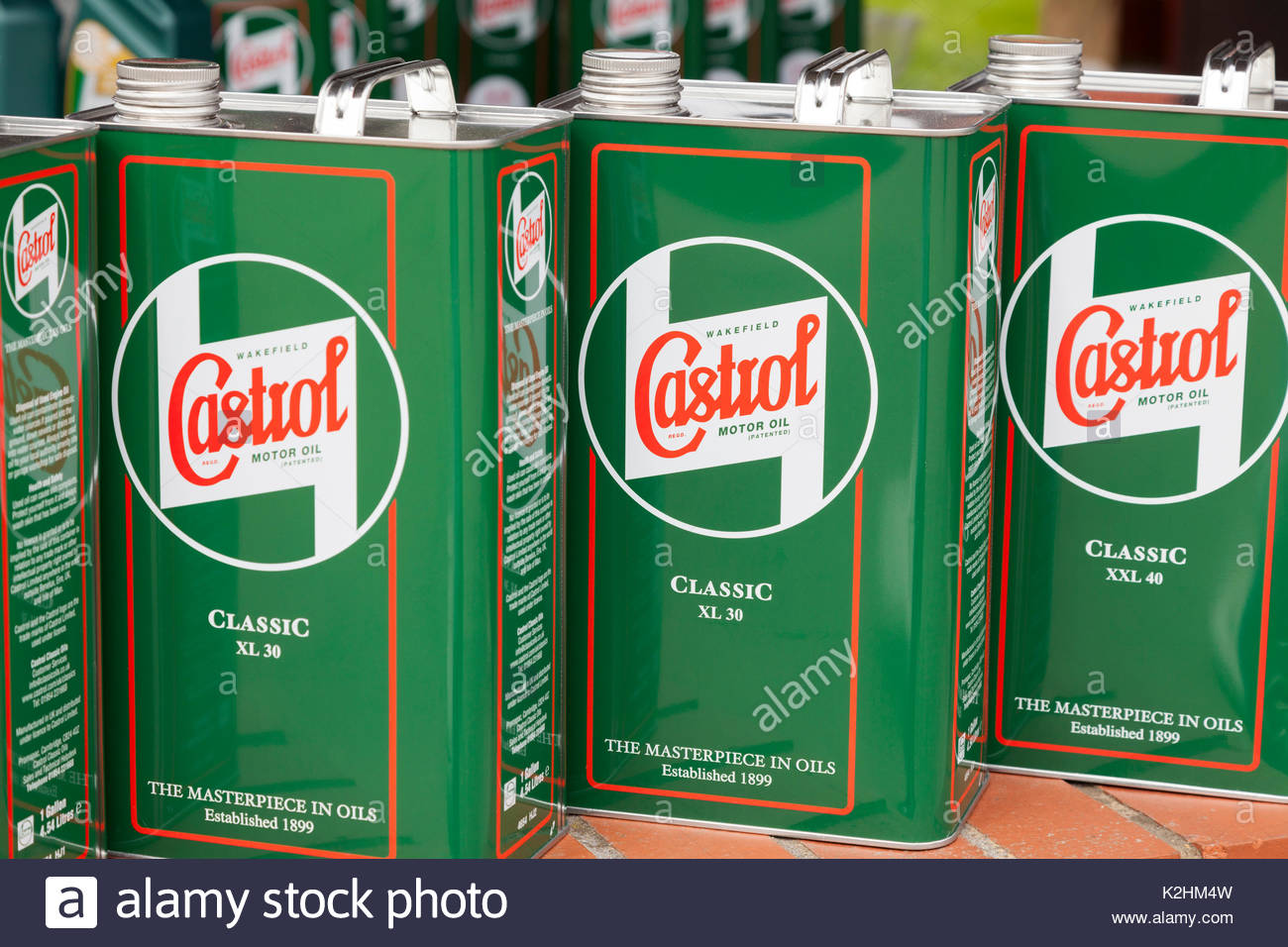 Castrol Logo Stock Photos & Castrol Logo Stock Images - Alamy