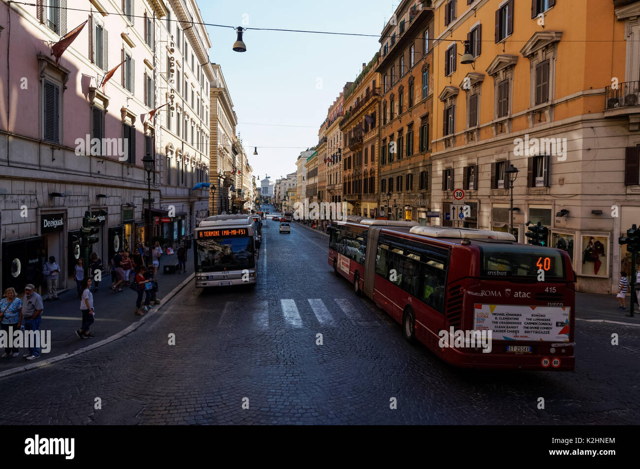 Italian buses hi-res stock photography and images - Alamy