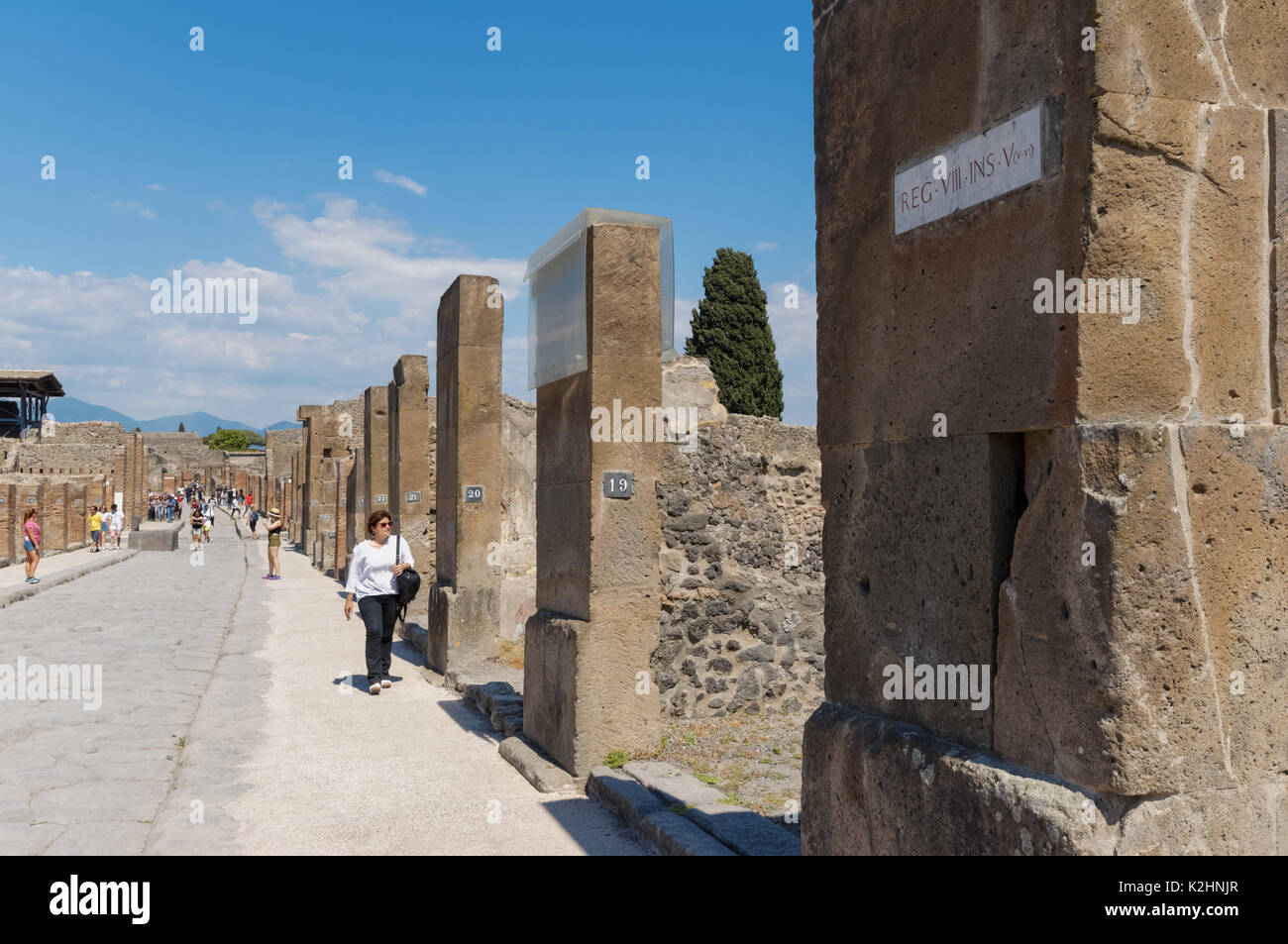 Tourists visiting Roman ruins of Pompeii, Italy Stock Photo - Alamy