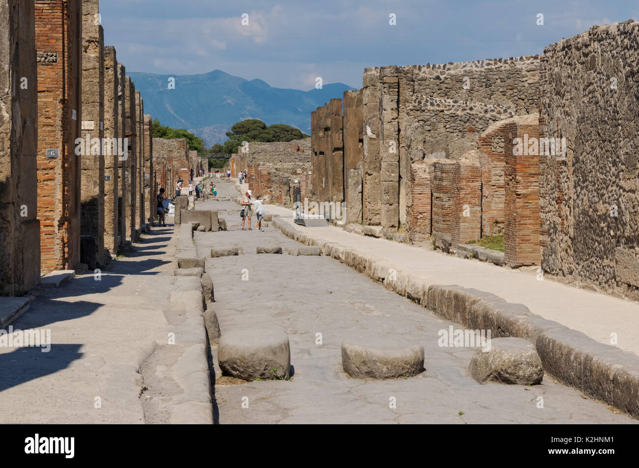 Ruins pompei ancient roman hi-res stock photography and images - Alamy
