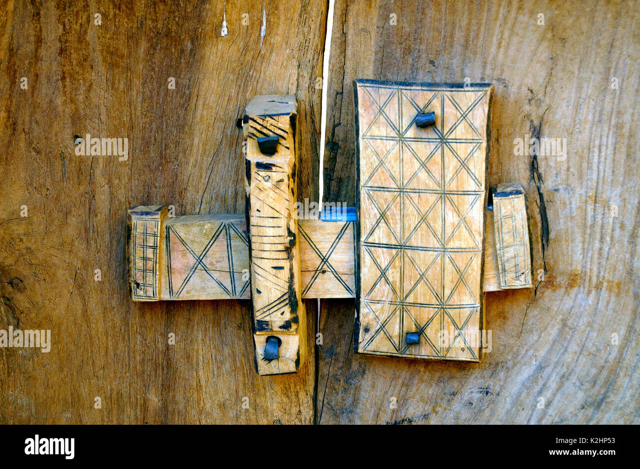 Traditional door lock of Chinguetti at the Ksour, the old town, a ...