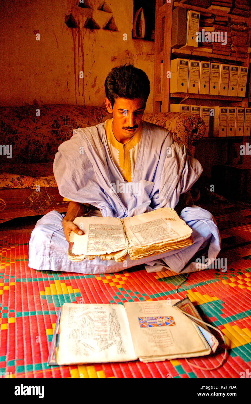 Hamoni hi-res stock photography and images - Alamy