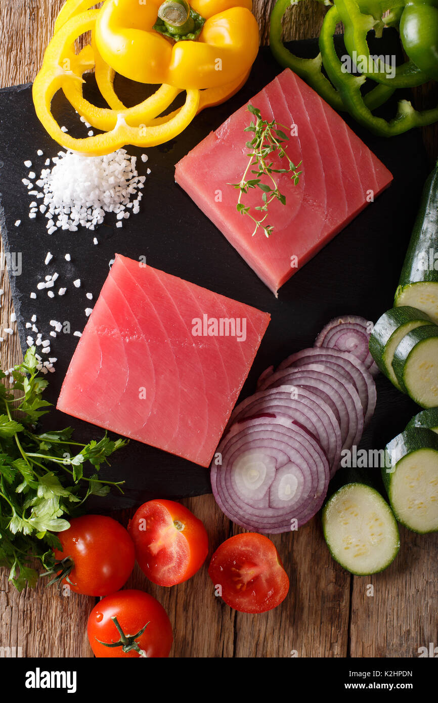 Raw tuna steak black background hi-res stock photography and images - Alamy