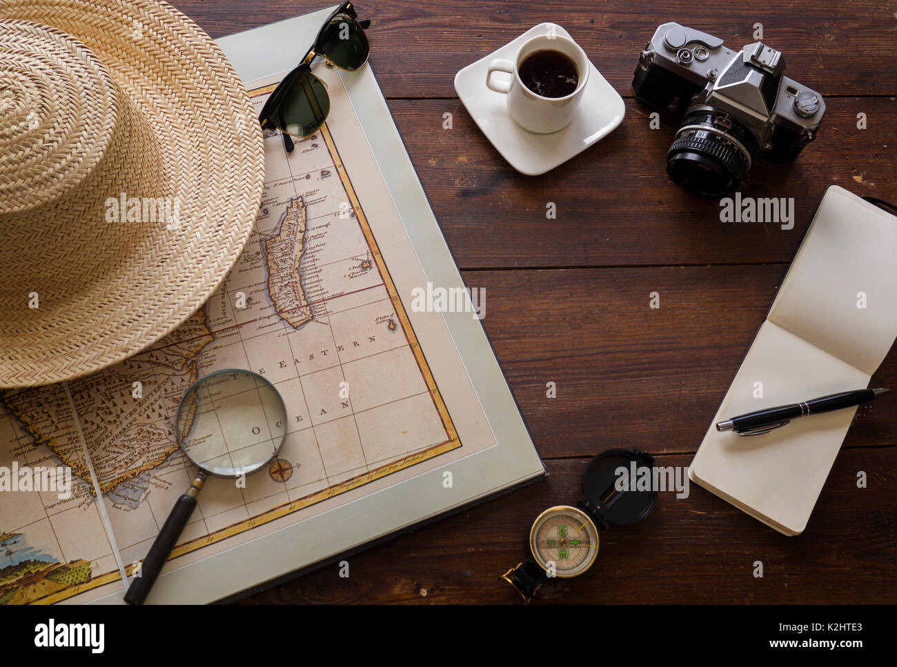 Expedition items hi-res stock photography and images - Alamy