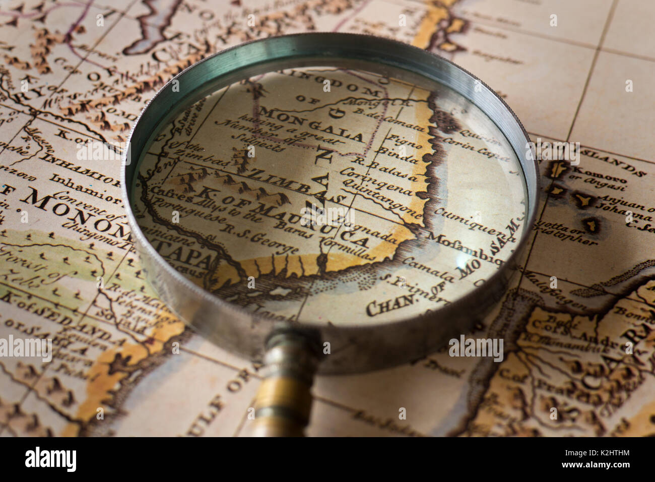 Magnifying glass old map hi-res stock photography and images - Alamy