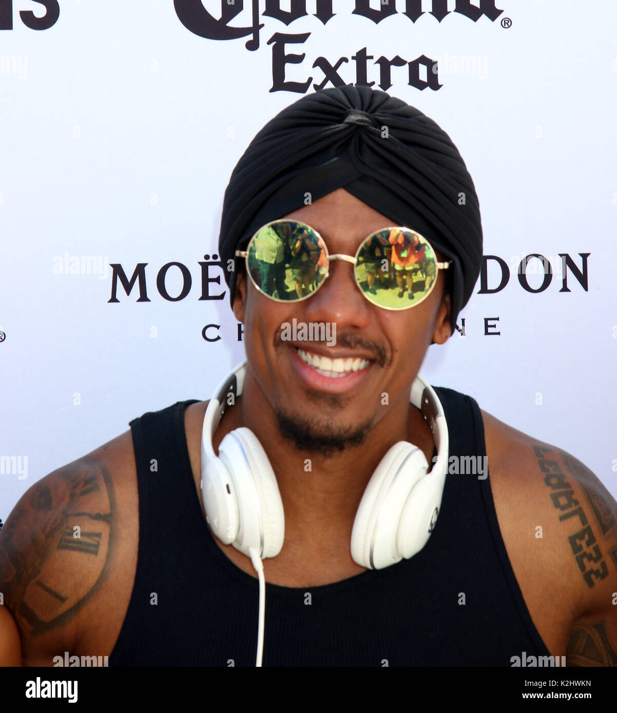 Nick Cannon hosts and DJs at the worlds wildest pool party at Planet ...