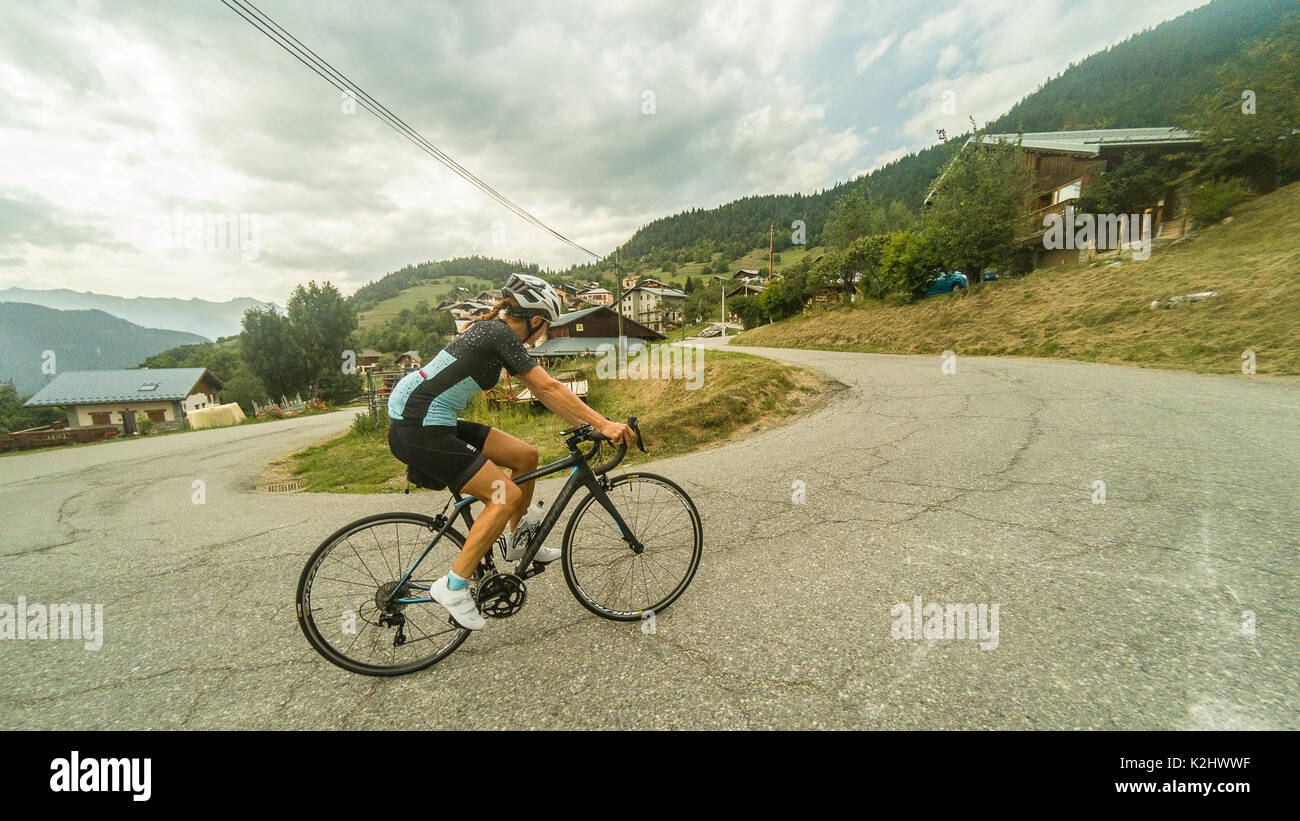 Cycling alps hi-res stock photography and images - Alamy