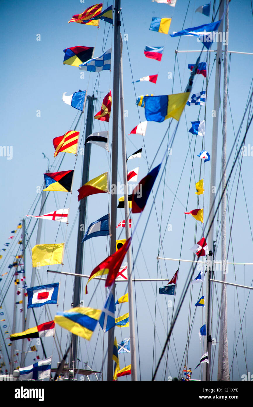 Flags on ships mast hi-res stock photography and images - Alamy