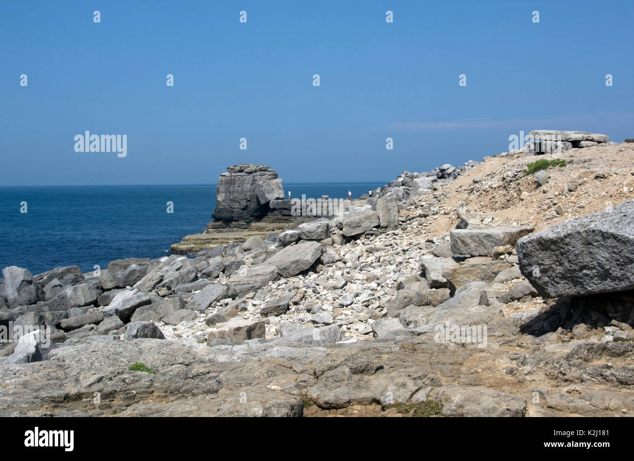 DORSET; PORTLAND BILL; PORTLAND STONE CLIFFS Stock Photo - Alamy