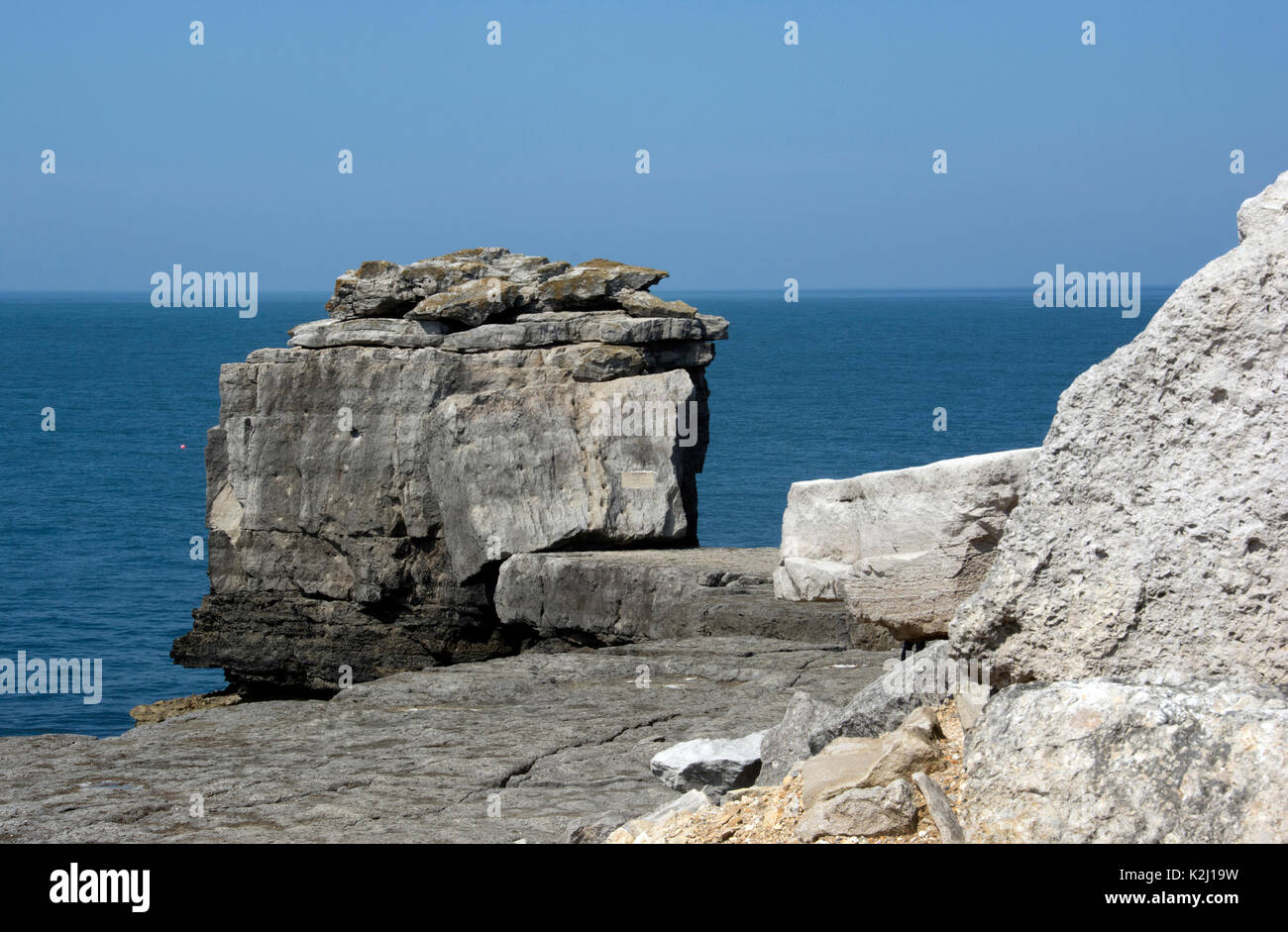 DORSET; PORTLAND BILL; PORTLAND STONE CLIFFS Stock Photo - Alamy