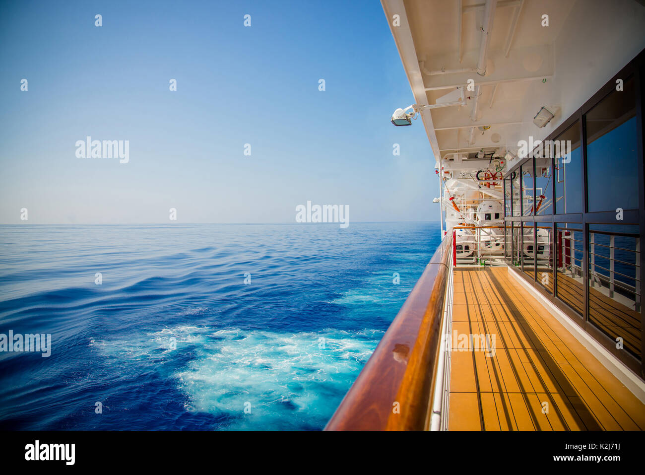 Open deck hi-res stock photography and images - Alamy