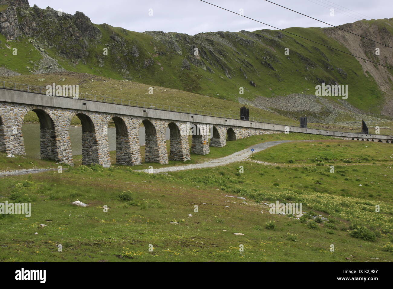 Cableway bridge hi-res stock photography and images - Alamy