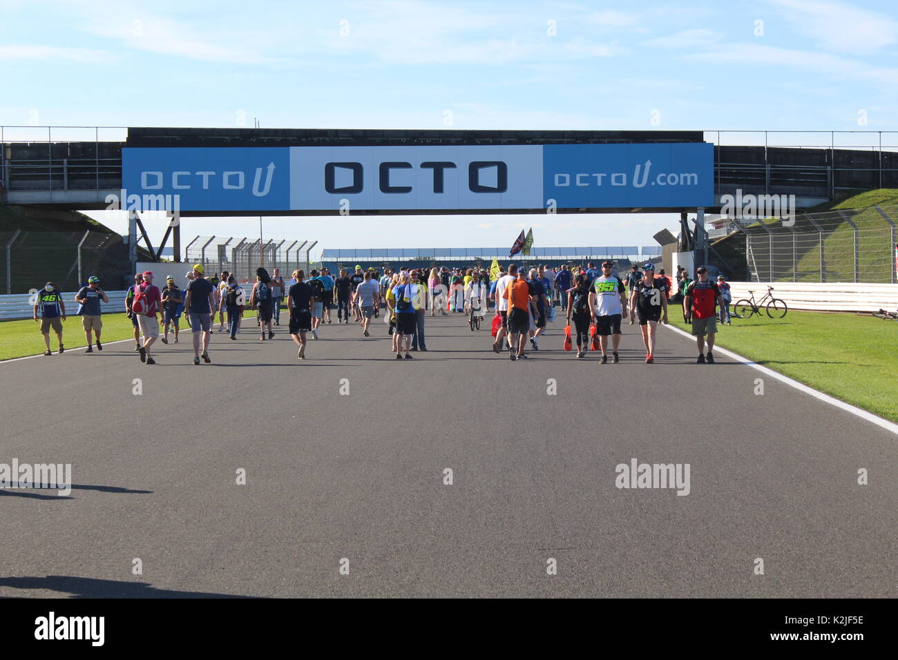 Silverstone Circuit, Wellington Straight Stock Photo - Alamy