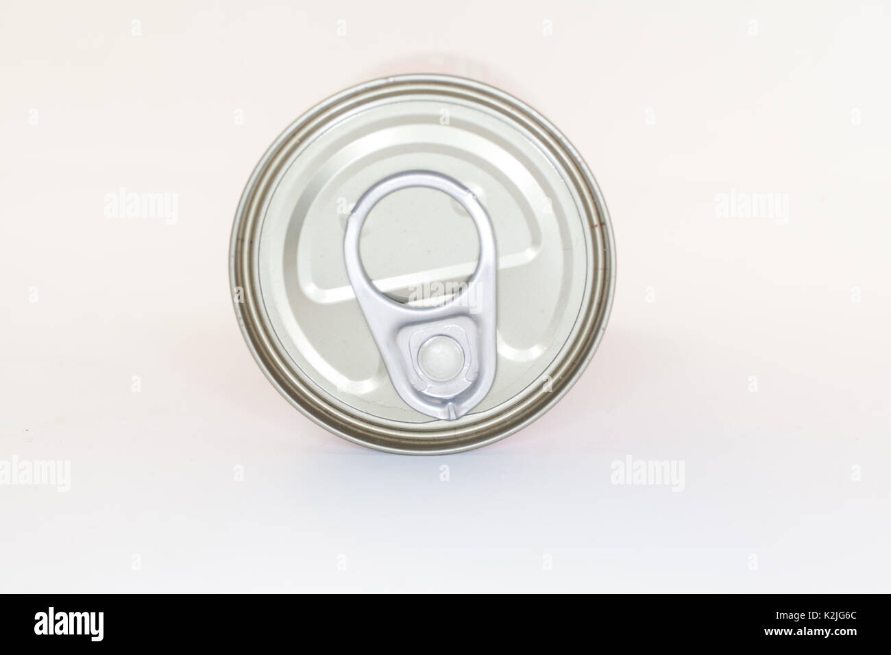 Top of can on white background Stock Photo - Alamy