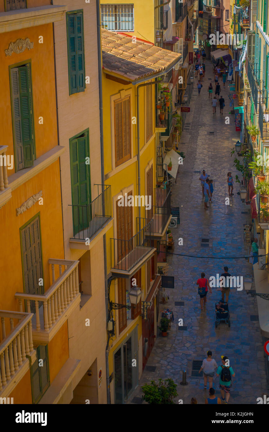 Palma mallorca spain walking streets hi-res stock photography and ...