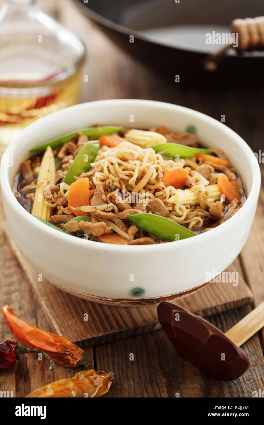 Asian noodle soup peas hi-res stock photography and images - Alamy