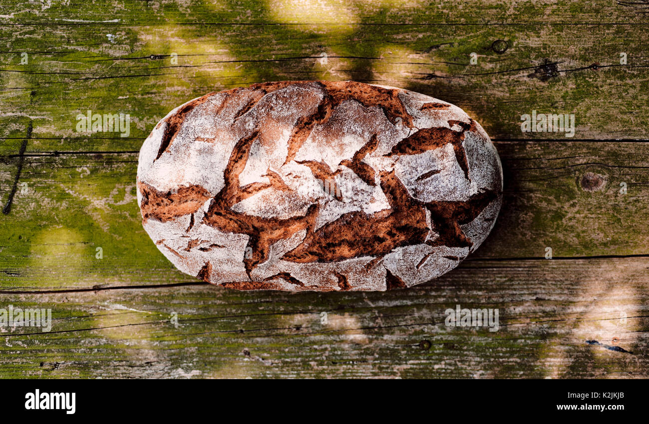 Loaf of whole wheat German bread Stock Photo - Alamy