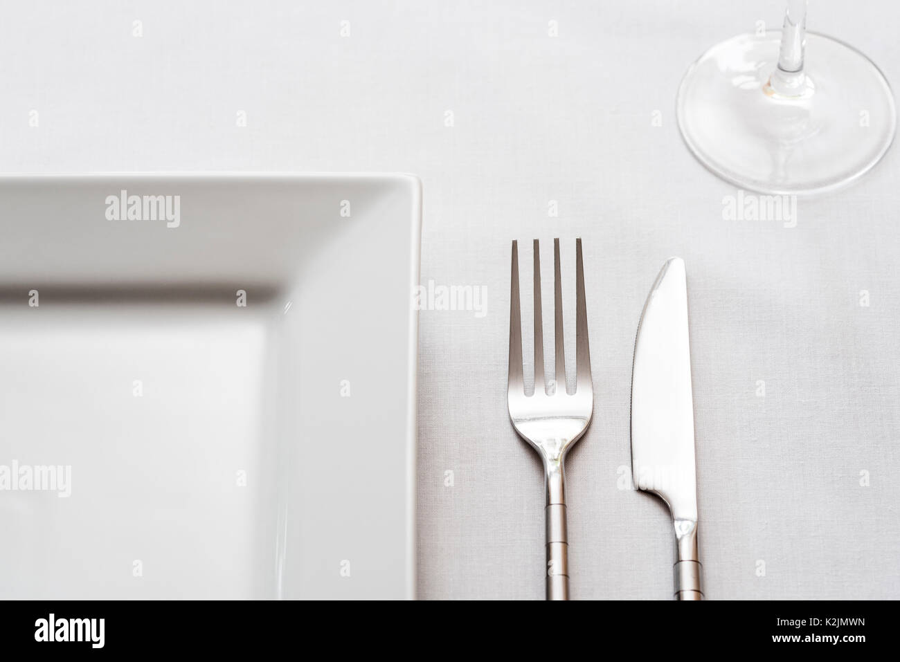 Knife and fork hi-res stock photography and images - Alamy