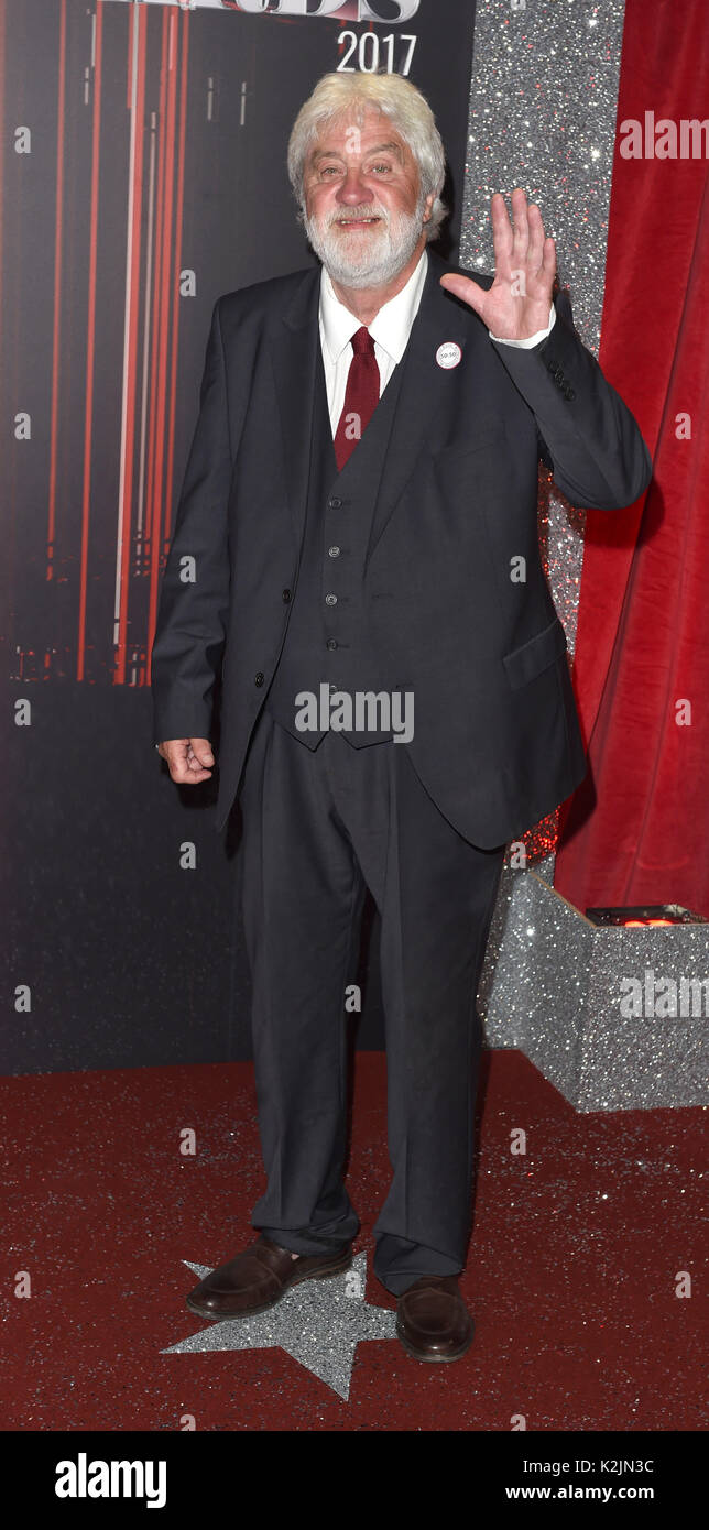 Steve halliwell emmerdale hi-res stock photography and images - Alamy