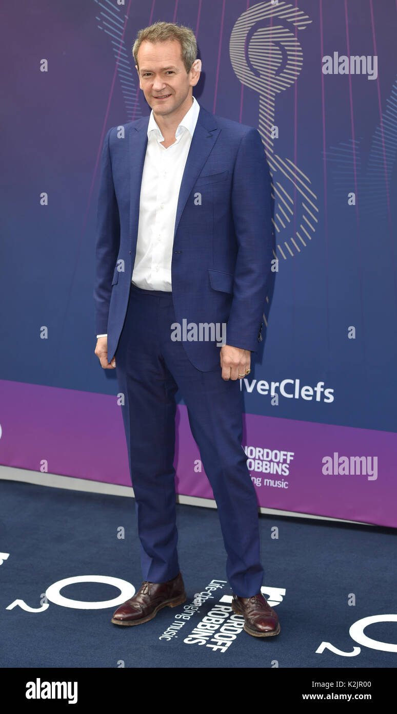 Alexander armstrong 2017 hi-res stock photography and images - Alamy