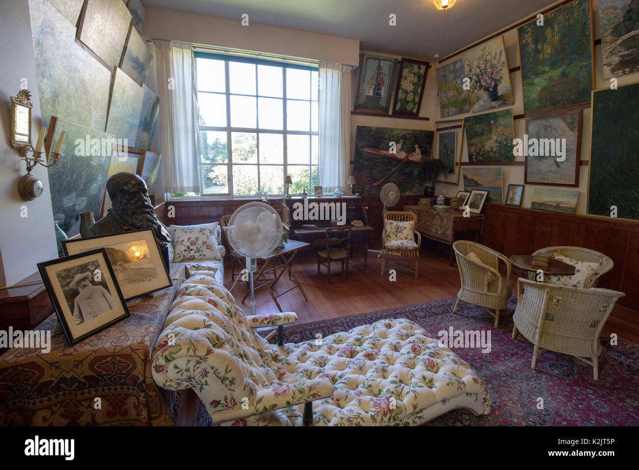 MONET HOUSE IN GIVERNY Stock Photo - Alamy
