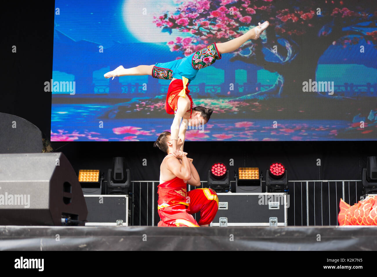 Chinese Ballet High Resolution Stock Photography and Images - Alamy