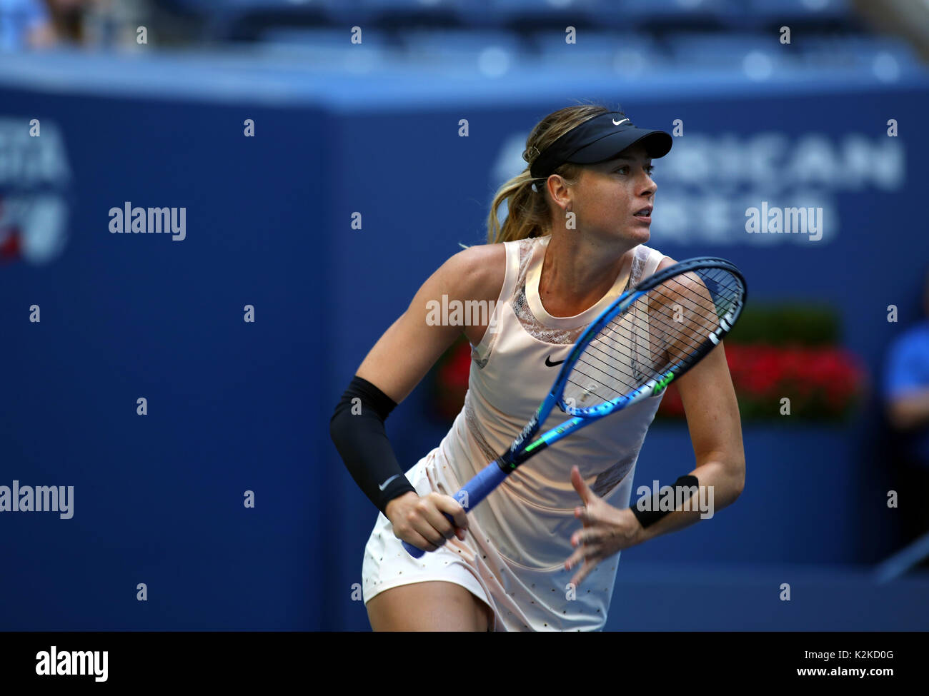 Maria sharapova hard court tennis hi-res stock photography and images - Alamy