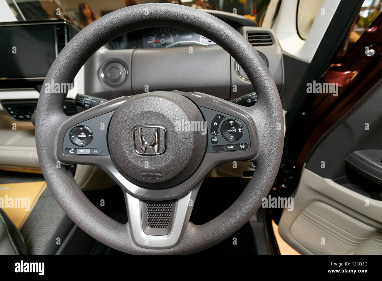 Tokyo, Japan. 31st Aug, 2017. The interior of the new N-BOX mini ...