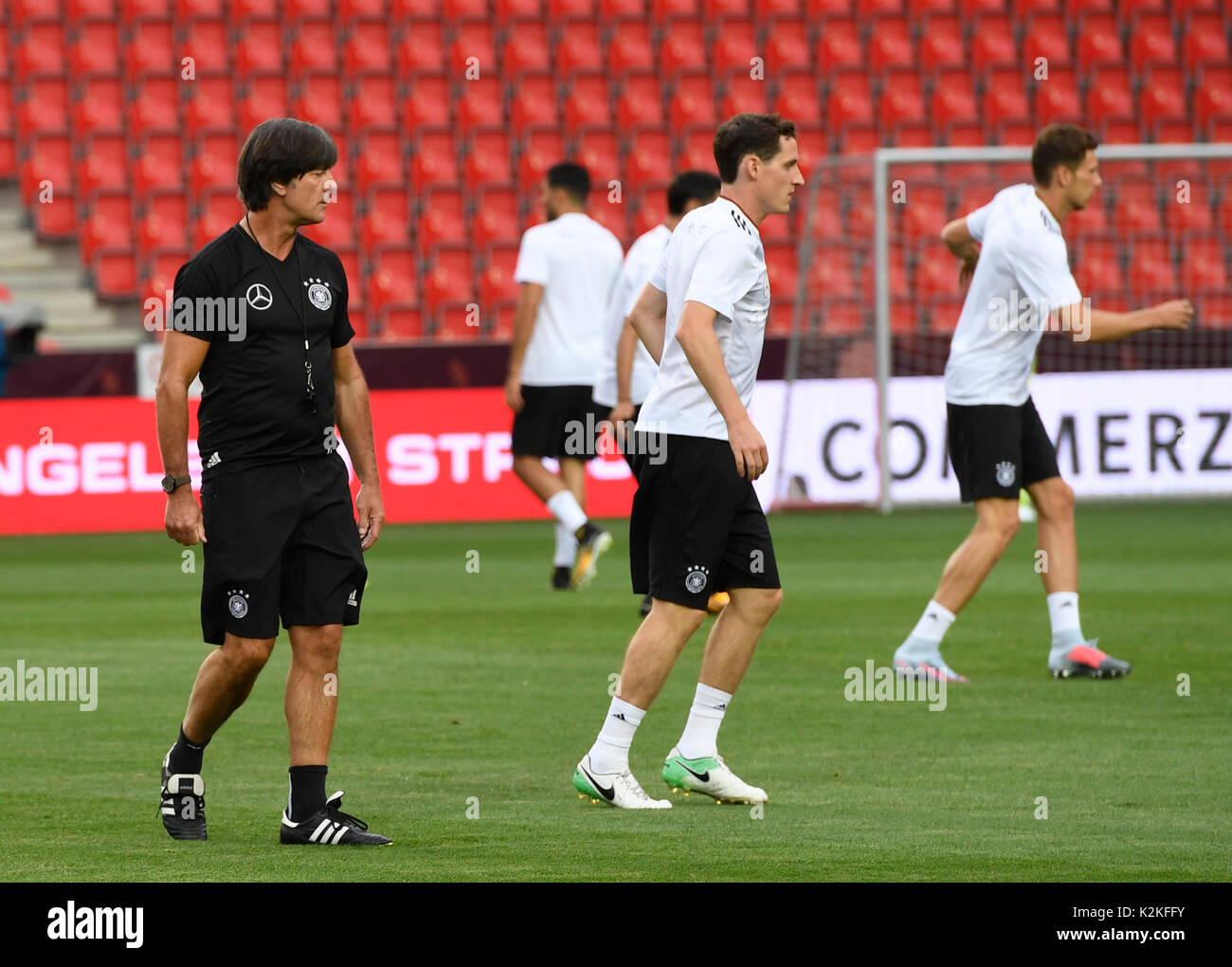 German soccer head coach joachim hi-res stock photography and images ...