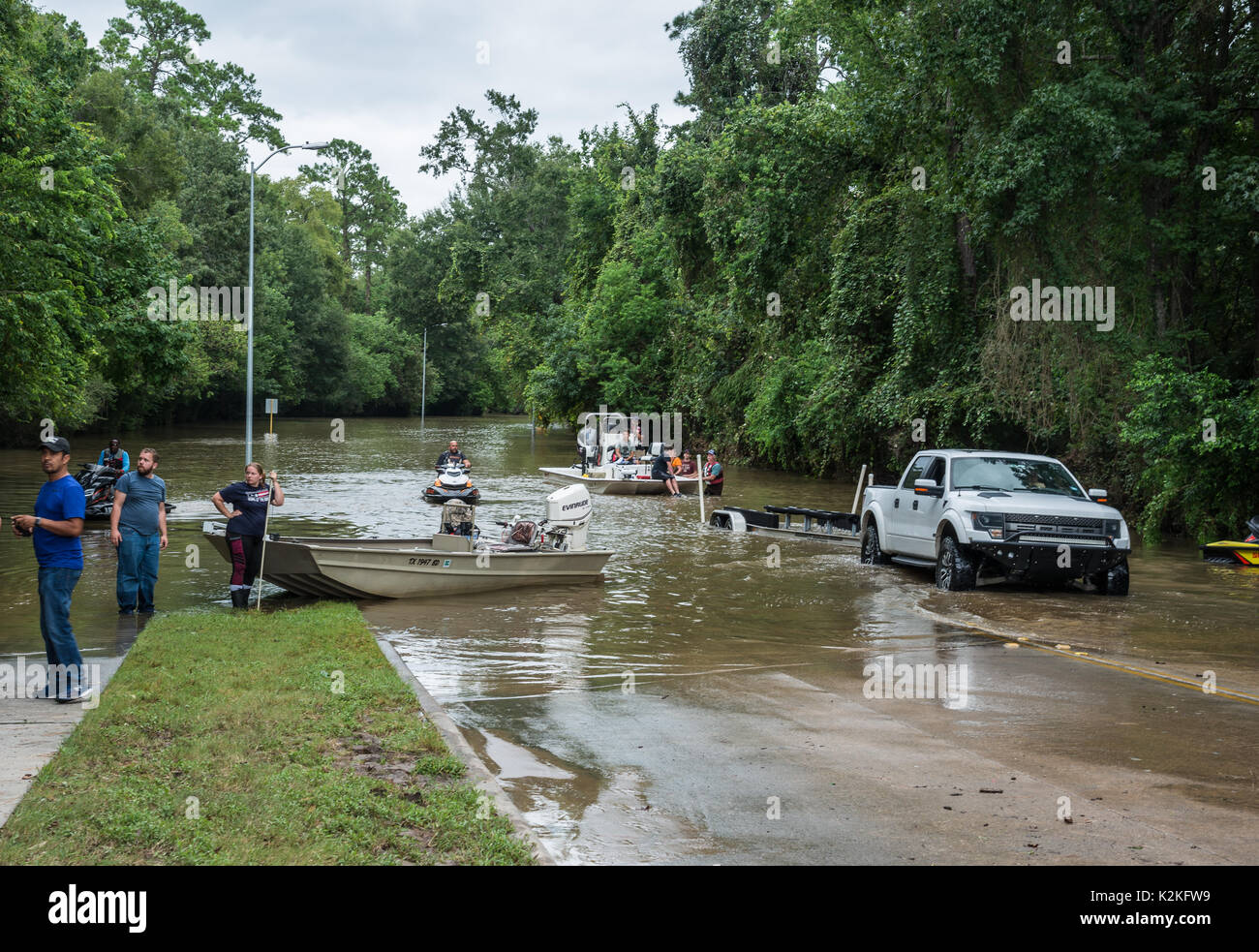 Houston, Texas. 30th Aug, 2017. Volunteers conducting rescue mission in ...