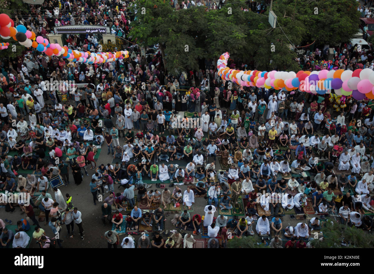 Cairo, Egypt. 01st Sep, 2017. Egyptian Mulsims attend Eid al-Adha ...
