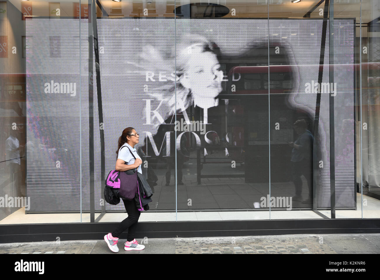 Reserved fashion oxford street hi-res stock photography and images - Alamy