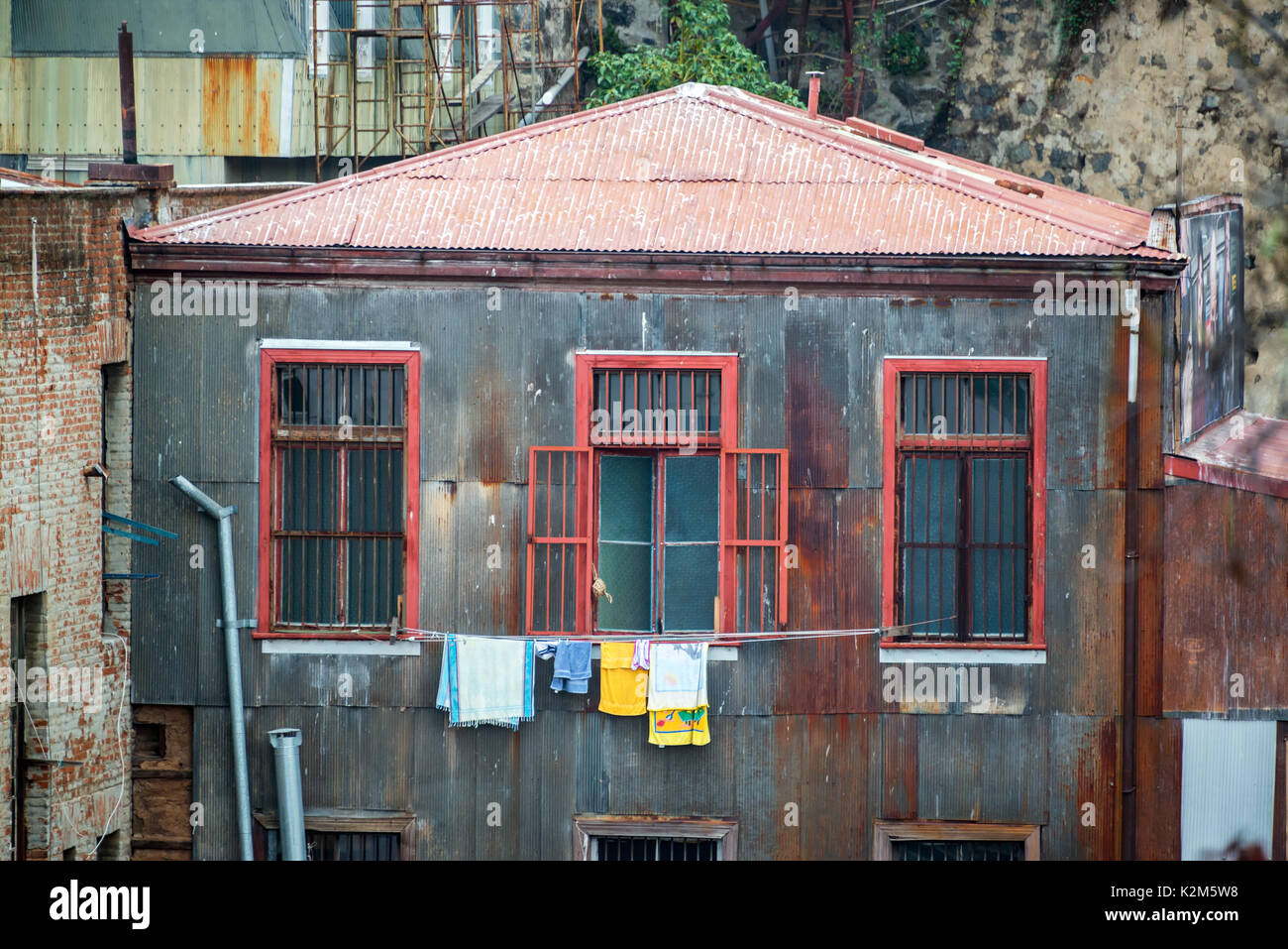 Rusty building hi-res stock photography and images - Alamy