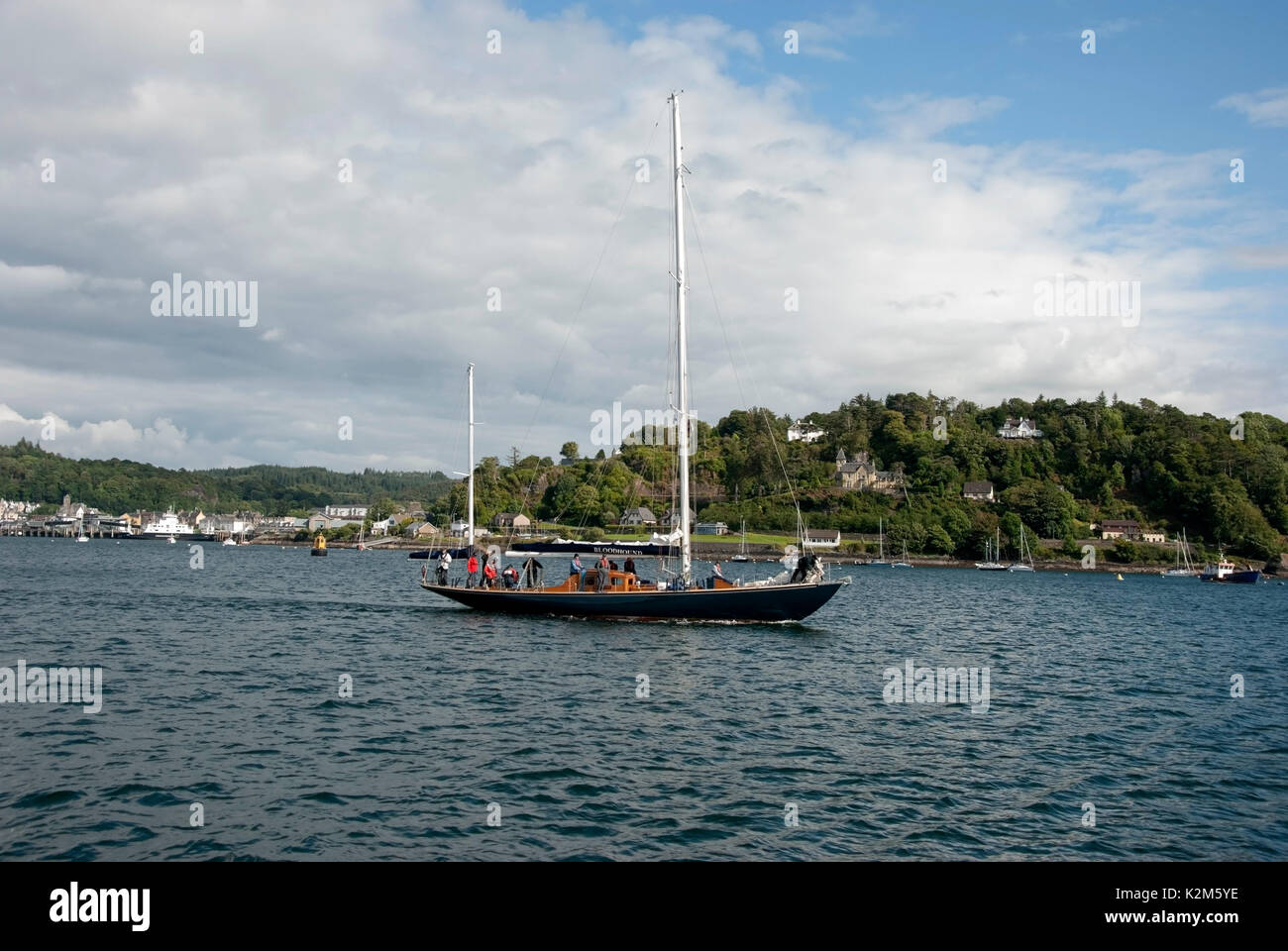 Bloodhound yacht camper hi-res stock photography and images - Alamy