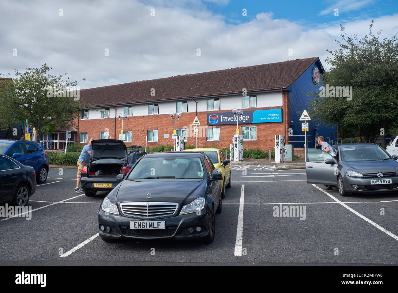 Ferrybridge services hi-res stock photography and images - Alamy