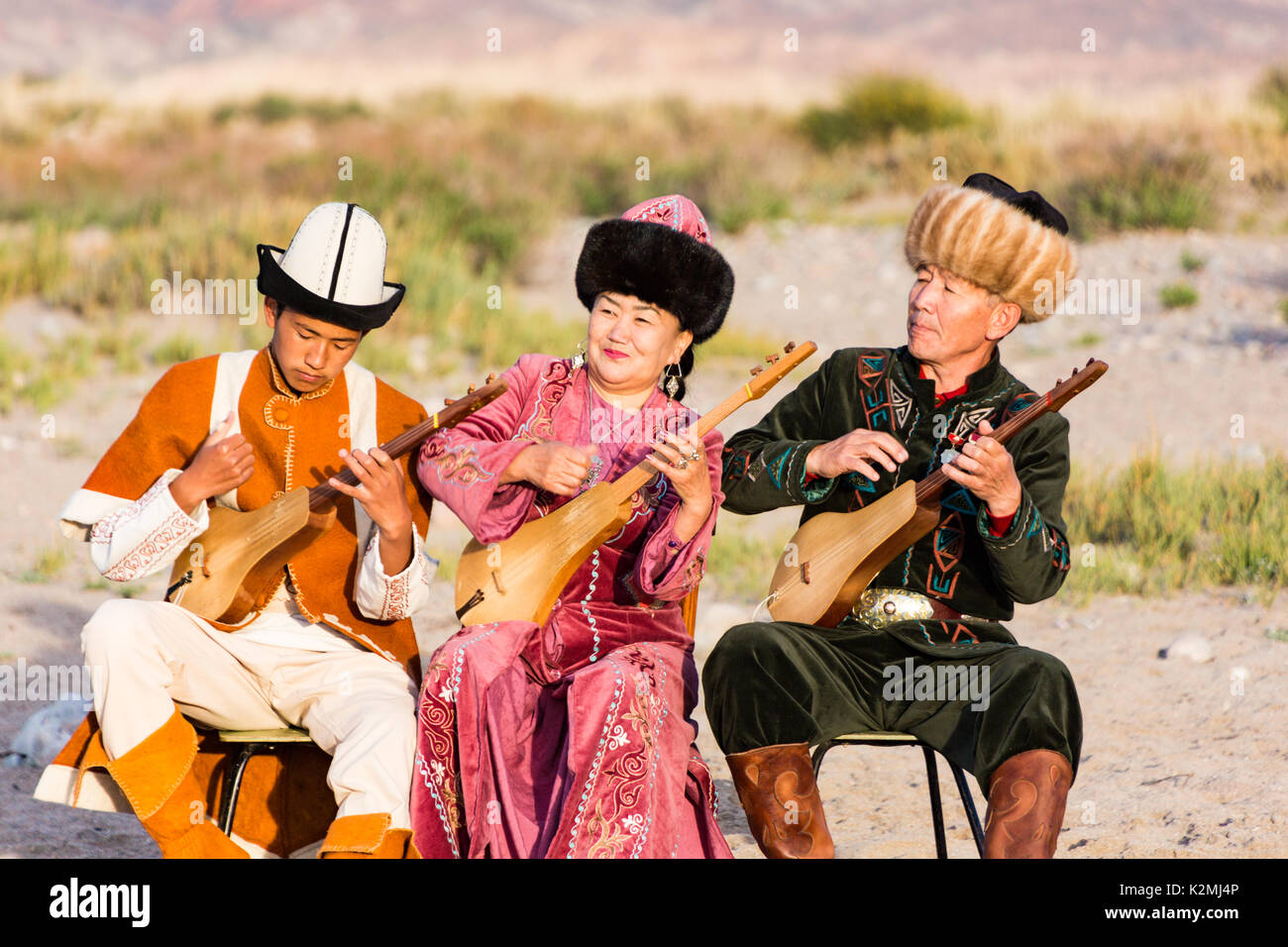 Komuz musical instrument hi-res stock photography and images - Alamy