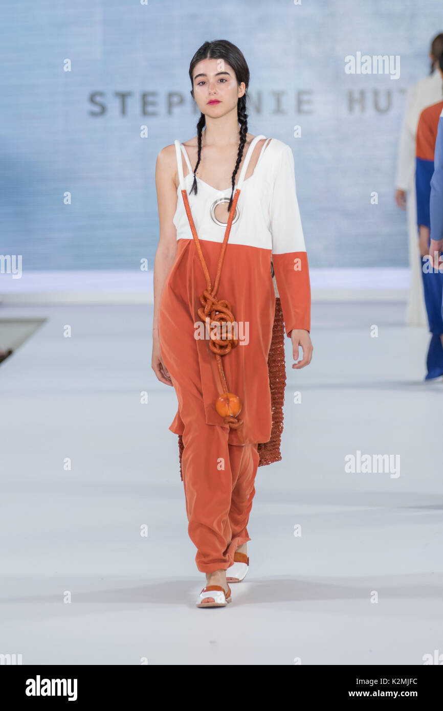 Models hi-res stock photography and images - Alamy