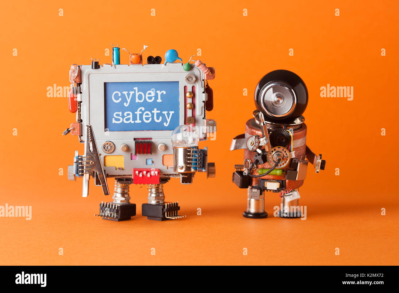 Capacitor text hi-res stock photography and images - Alamy