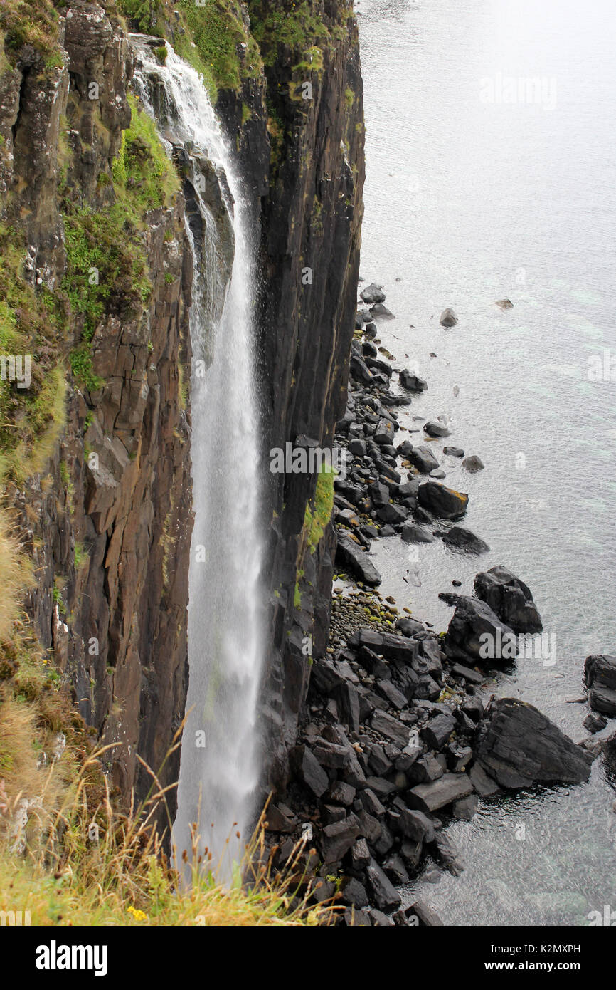 kilt rock on the isle of skye Stock Photo - Alamy