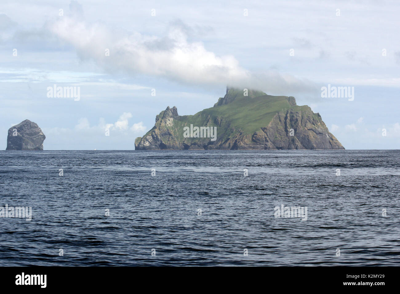 boreray and stacs viewed from the gap st kilda Stock Photo - Alamy