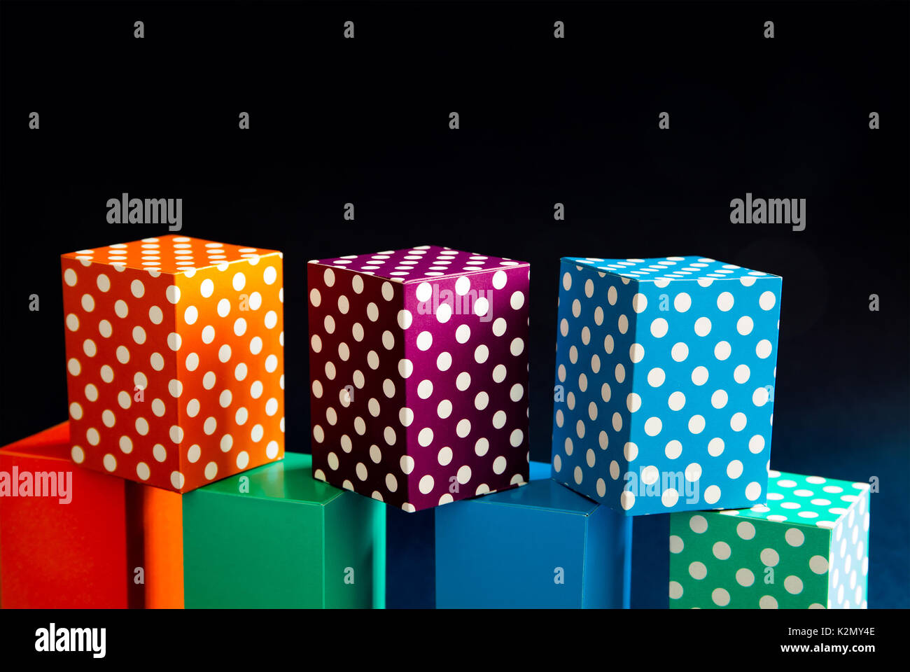 Cubical blocks hi-res stock photography and images - Alamy