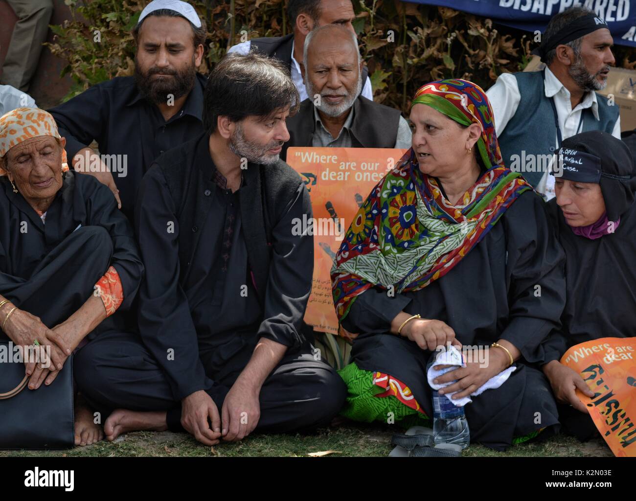 Parveena ahangar hi-res stock photography and images - Alamy