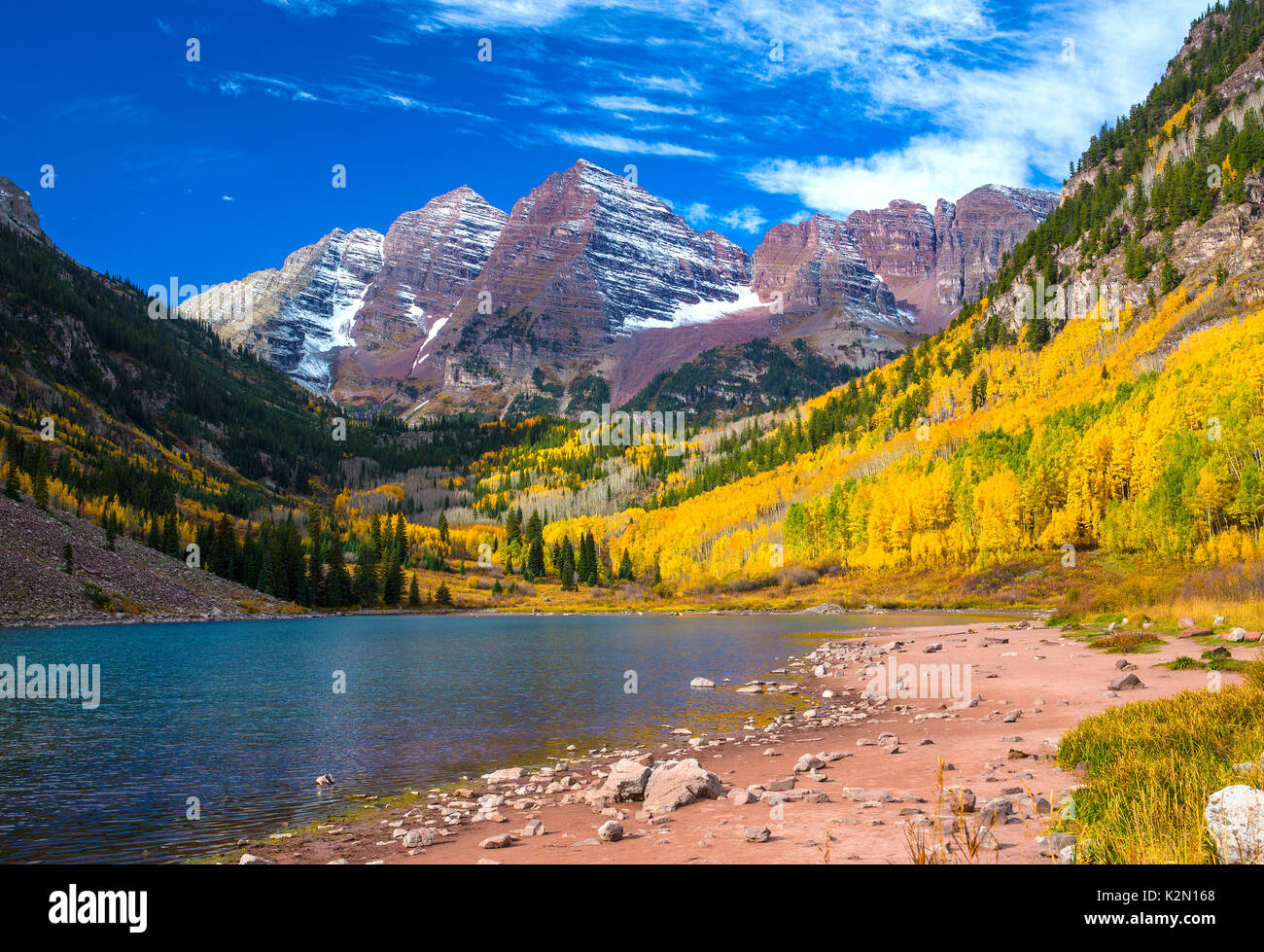 Gold colored bells hi-res stock photography and images - Alamy