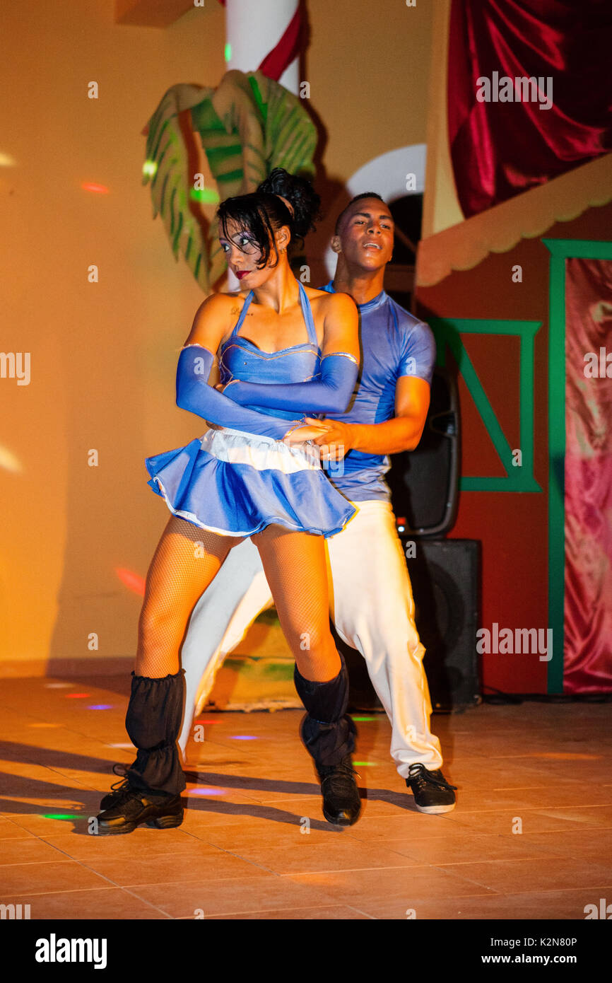 Bachata dominican republic dance hi-res stock photography and images ...
