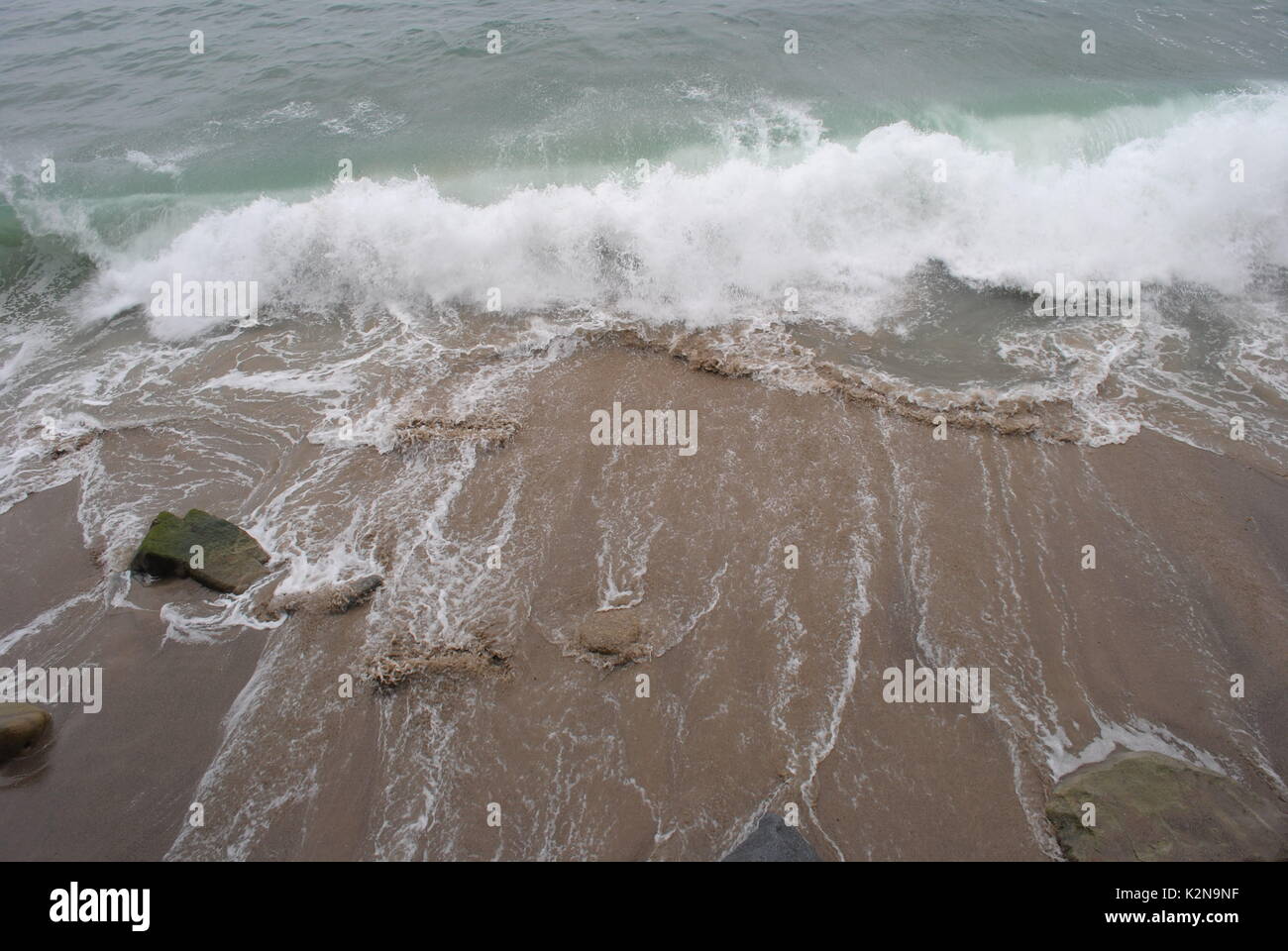 Roll wave hi-res stock photography and images - Alamy
