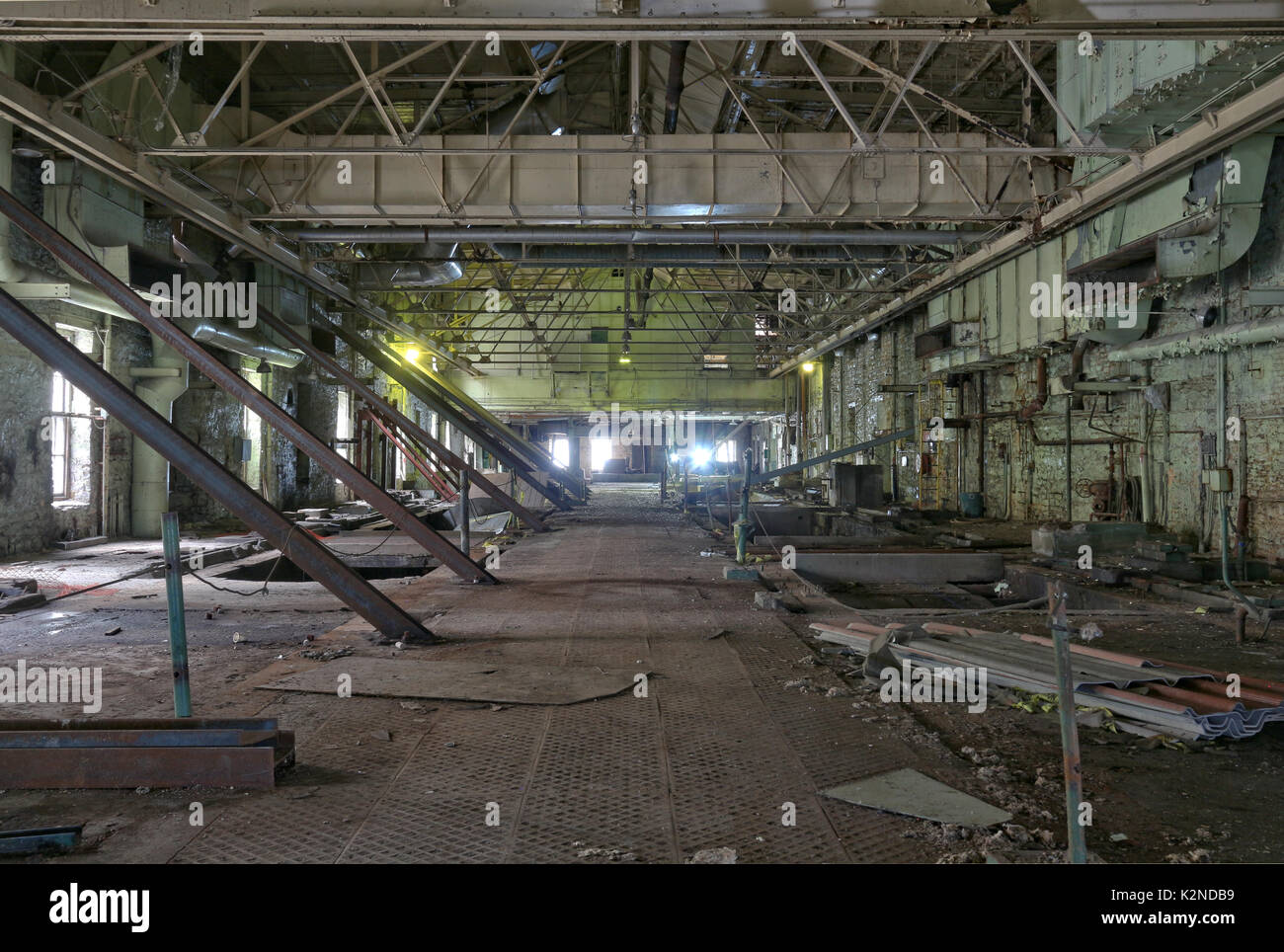 Angled buttresses hi-res stock photography and images - Alamy