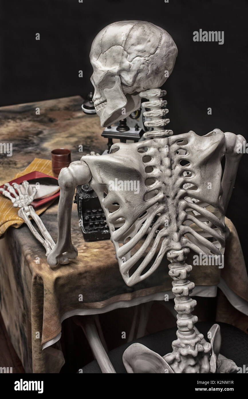 Skull human smiling hi-res stock photography and images - Alamy